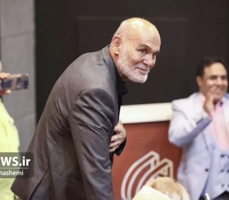 مقایسه کنید؛ تصویری از سوپراستار بی‌رقیب سینمای ایران که باورتان نمی