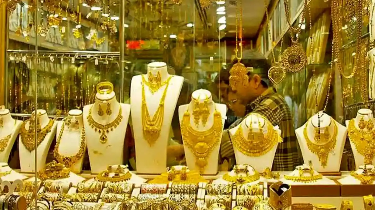 قیمت سکه و طلا امروز ۱۳ آذر ۱۴۰۲؛ طلای ۱۸ عیار گران شد