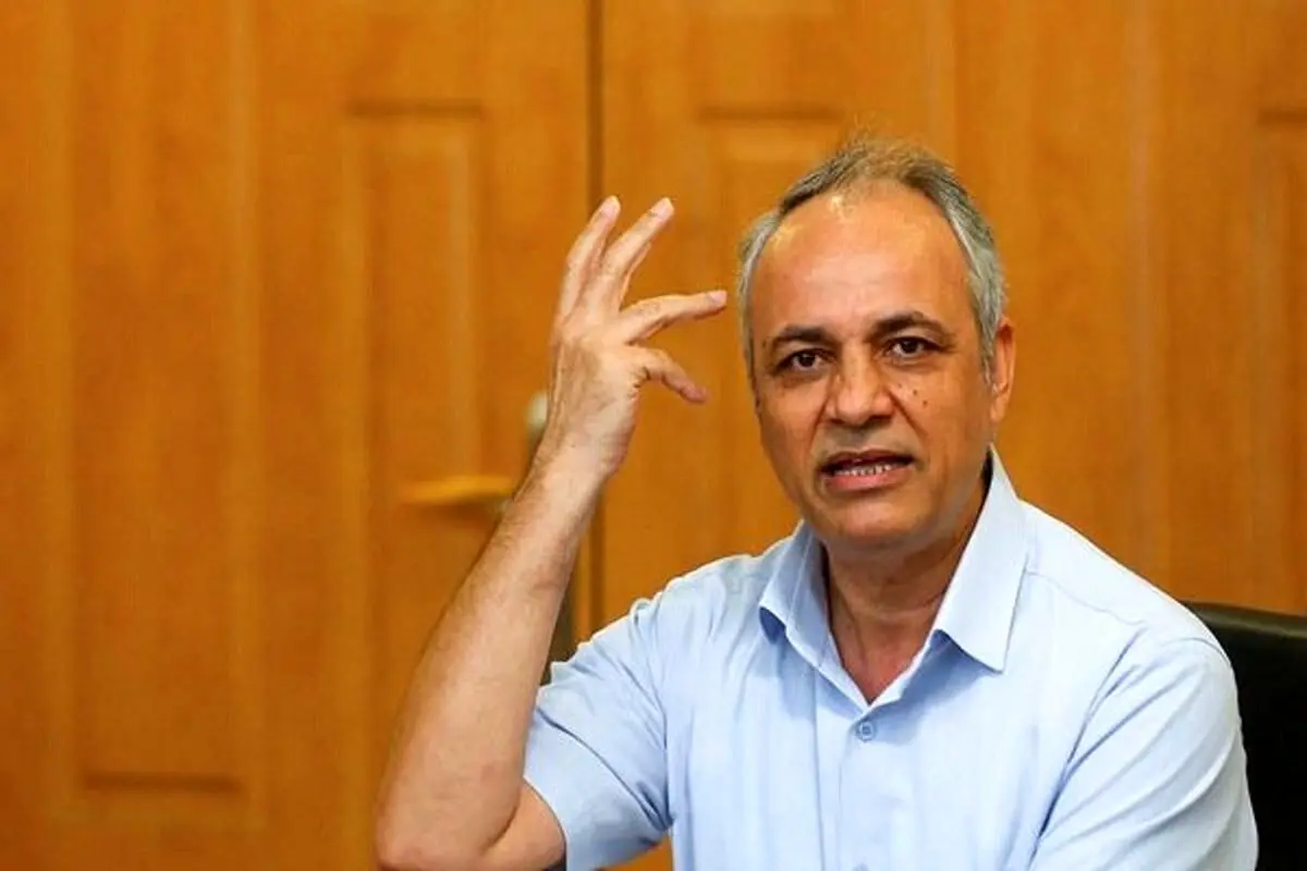 واکنش احمد زیدآبادی به حذف تصویر امام خمینی از پوستر انتخاباتی جبهه پایداری